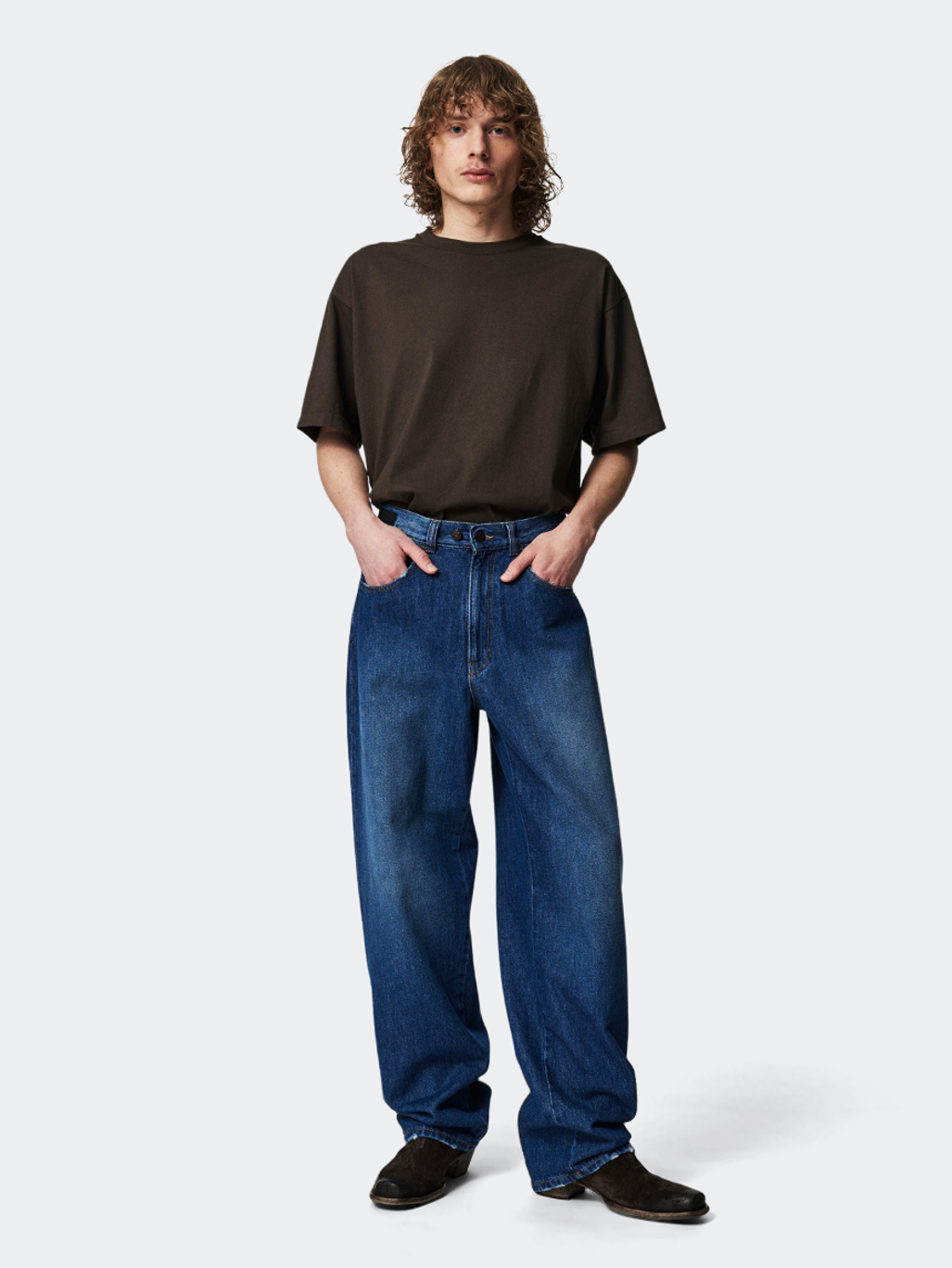 AWI 211 Dark Super Stone - ADNYM